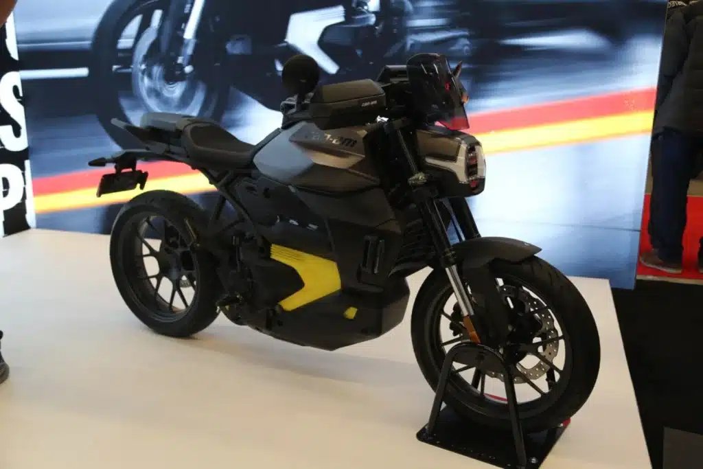 Honda Brings Two New Street Fighters and a World Class Touring ...