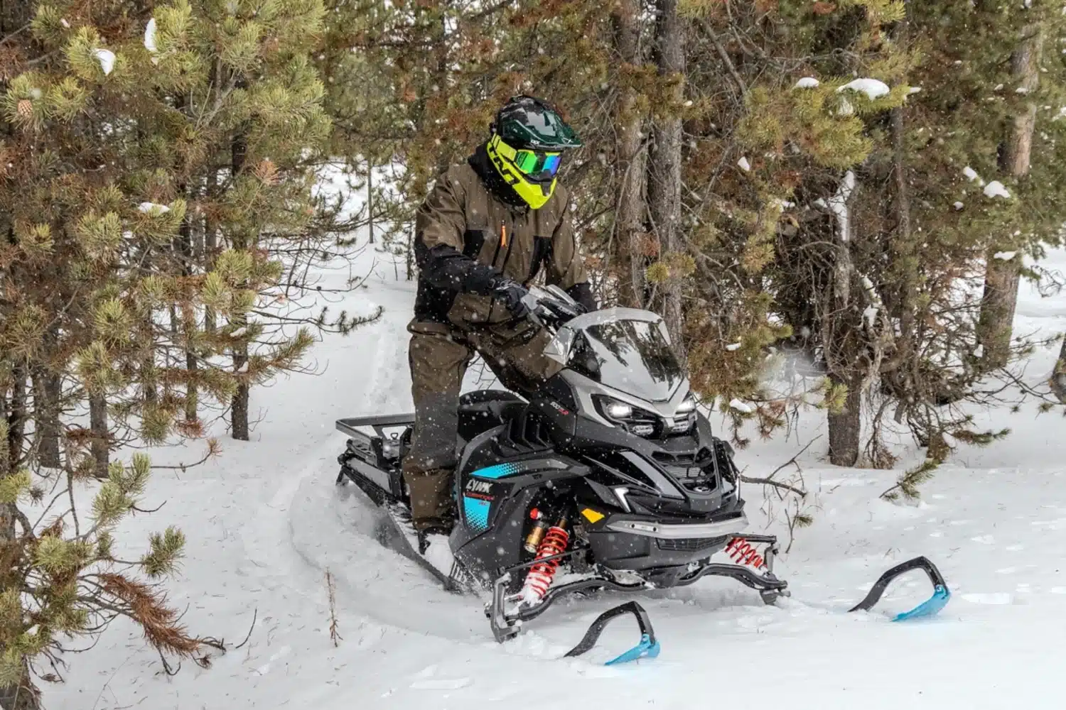 2026 LYNX Commander RE - Test Ride - 4Ridersmag