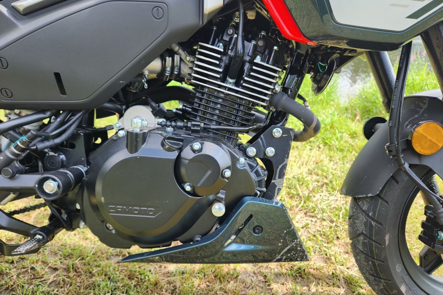 Testing the adorable 2024 CFMOTO PAPIO SS - 4Ridersmag