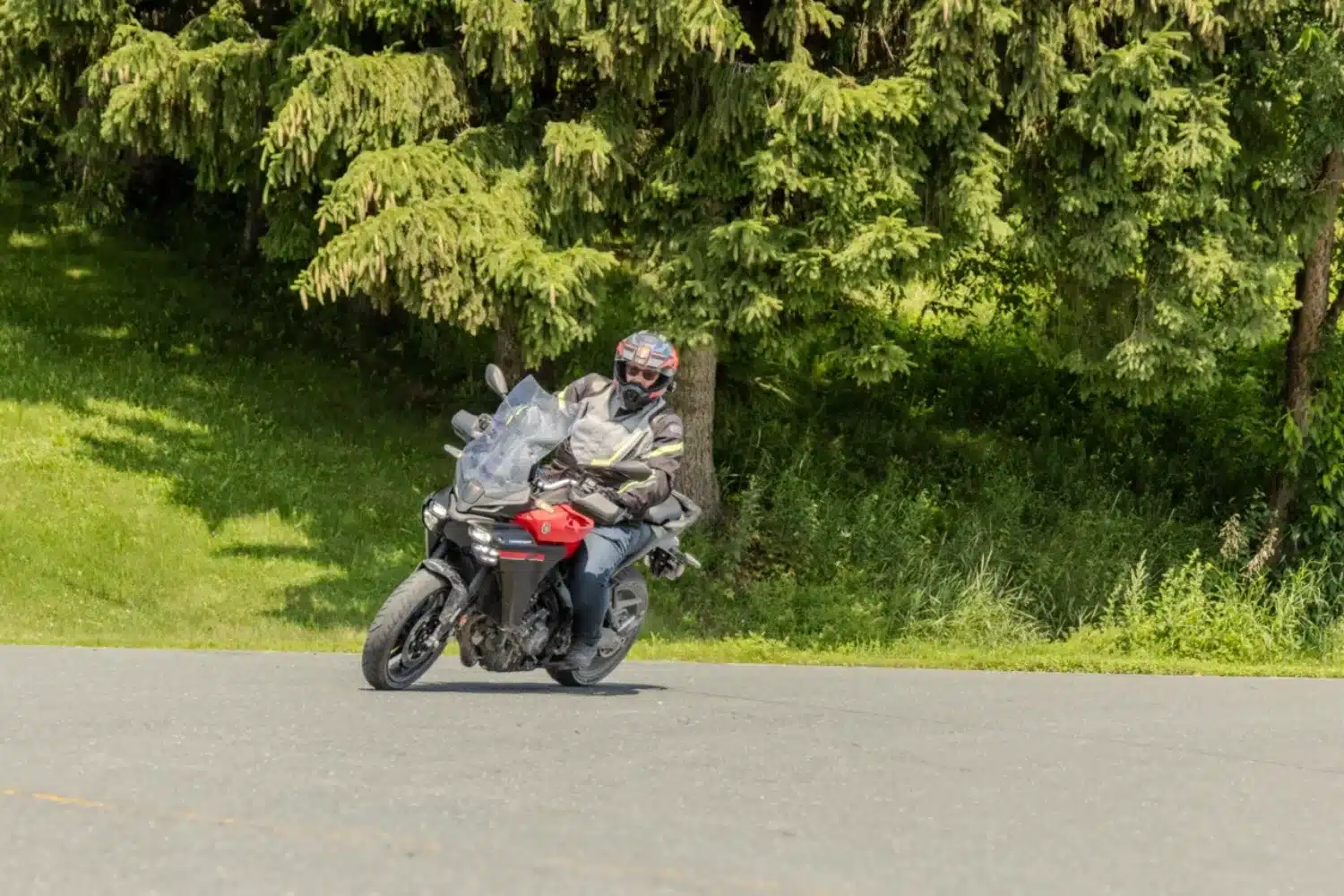 2025 Yamaha Tracer 9 Y-AMT review: Same beast, a little less techno ...