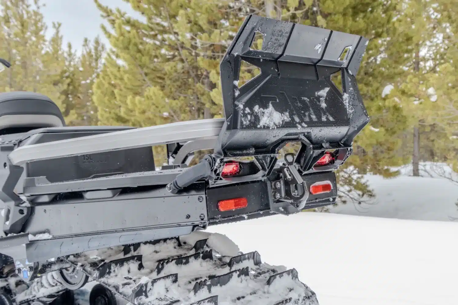 Testing the all-purpose snowmobile... the 2026 LYNX Commander RE ...